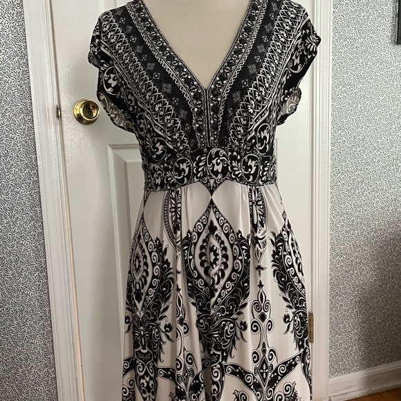 ECI | Dresses | Eci Black And White Dress | Poshmark